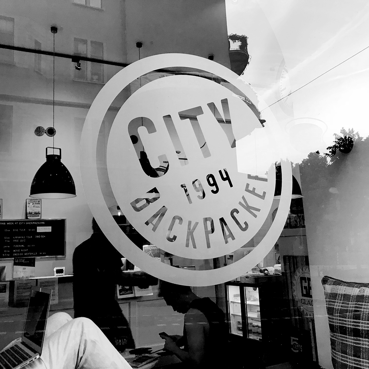 Grafisk identitet för City Backpackers - Illustratörcentrum